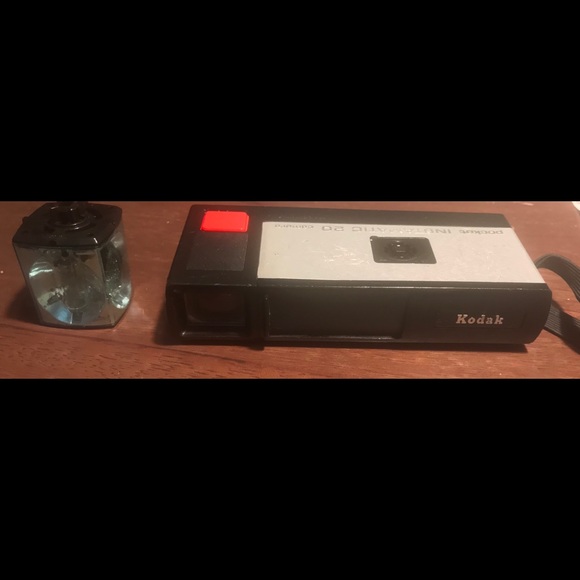 Kodak | Other | Vintage Kodak Pocket Instamatic 2 Camera Wflash | Poshmark